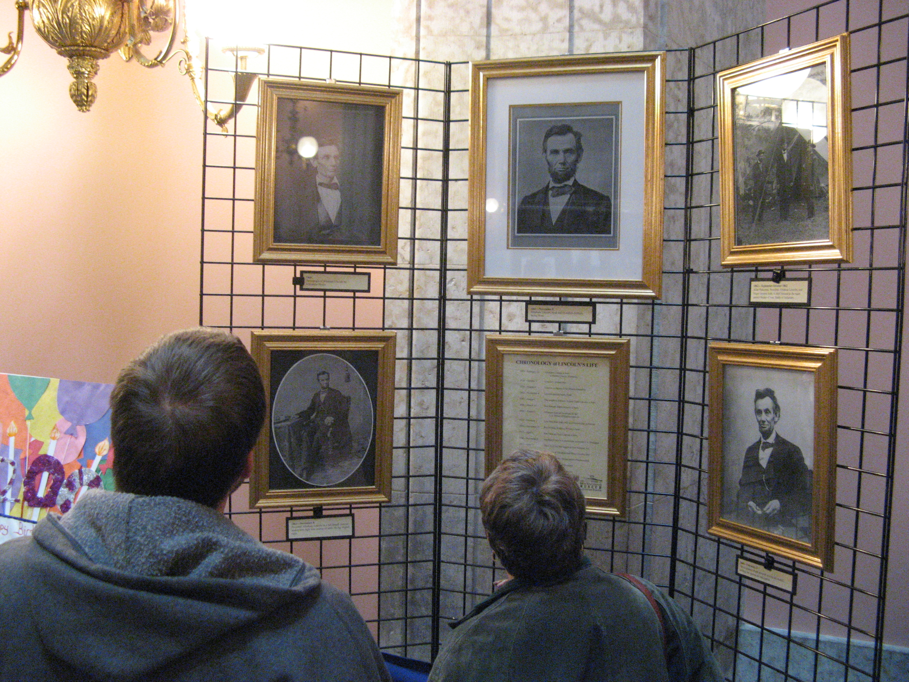Lincoln Display 2 | Ohio Statehouse